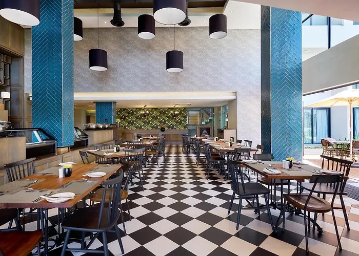 THE REGENCY APARTMENT HOTEL MENLYN, PRETORIA