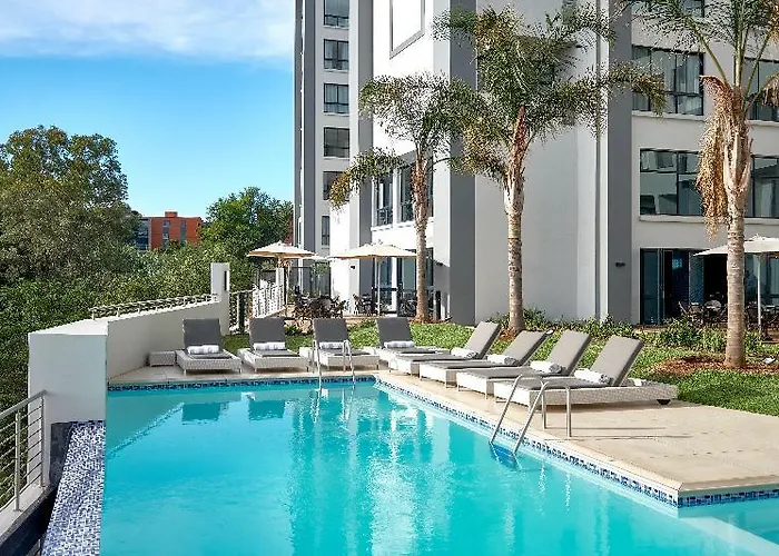 THE REGENCY APARTMENT HOTEL MENLYN, PRETORIA