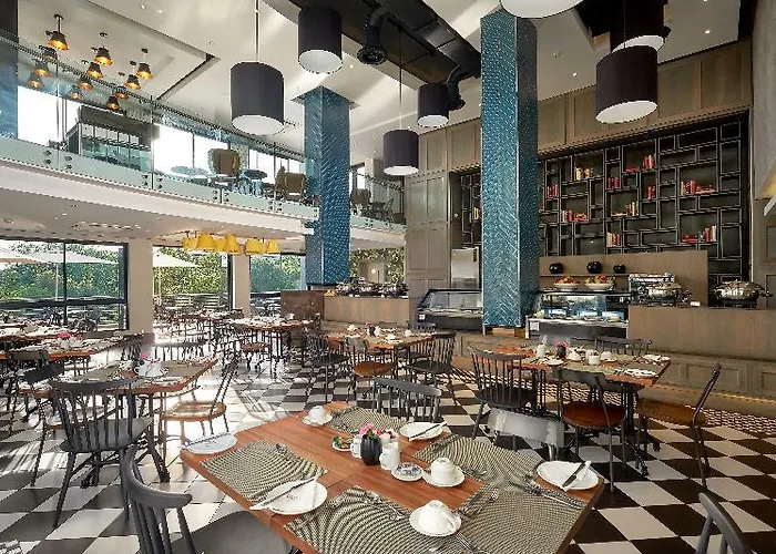 THE REGENCY APARTMENT HOTEL MENLYN, PRETORIA