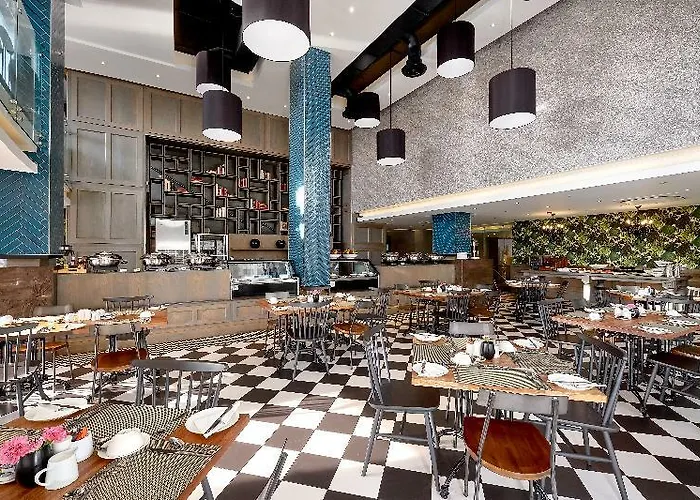 THE REGENCY APARTMENT HOTEL MENLYN, PRETORIA